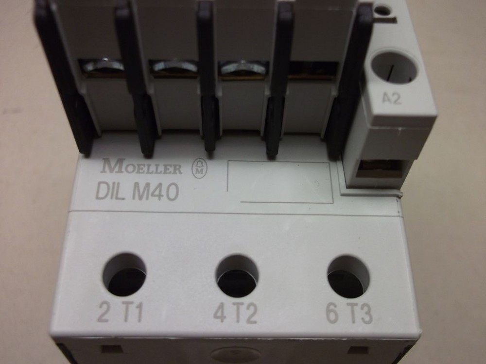 Mágneskapcsoló segédérintkezővel, Moeller DILM40, DIL M150-X